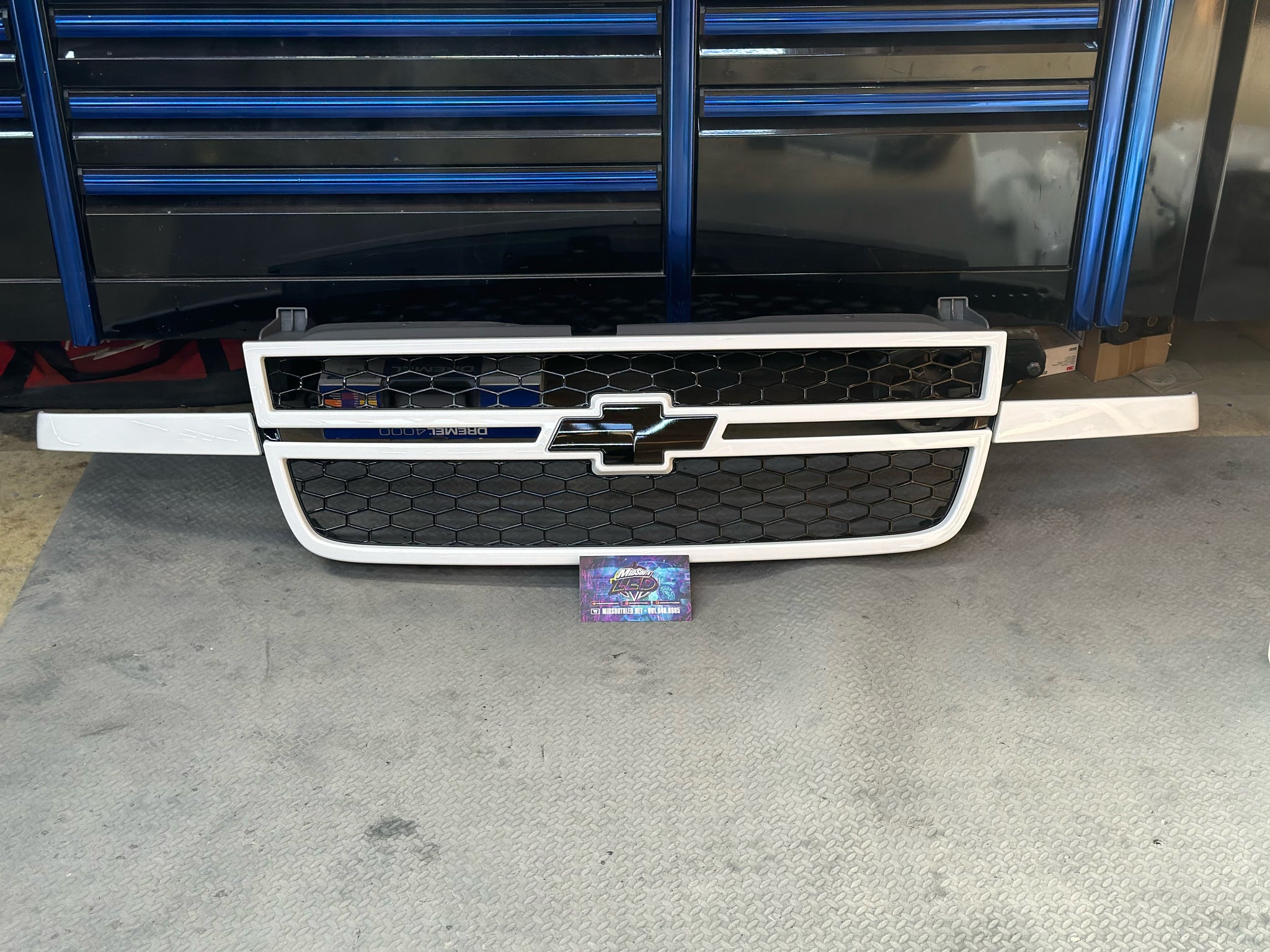2003-2007 Chevy Silverado HD Grille – MidsouthLED