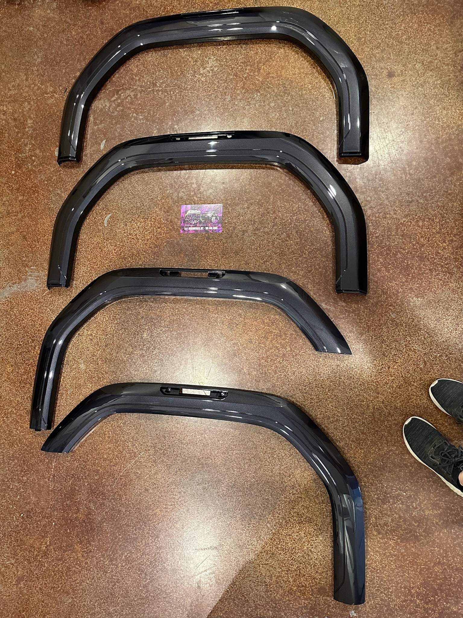 2020-2025 GMC Sierra HD OEM Fender Flares Colormatched – MidsouthLED