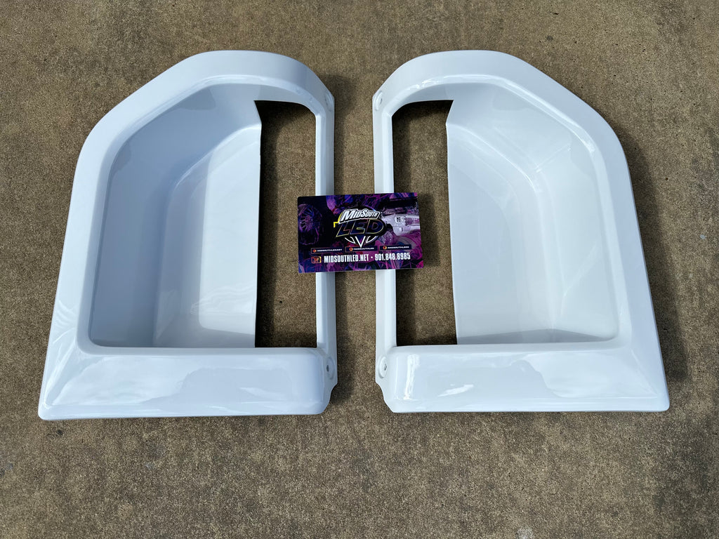 2020-2024 GM Bed Steps Shrouds Colormatched – MidsouthLED
